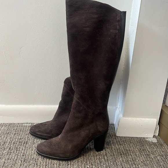 le pepe | Shoes | New Le Pepe Brown Suede Heeled Boot With Leather ...